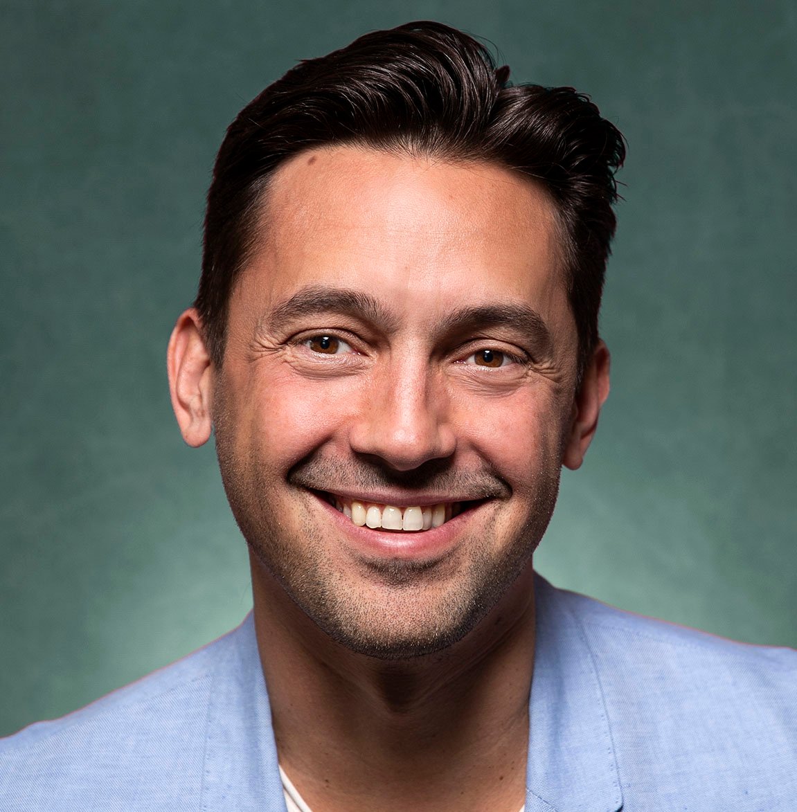 Sales Enablement CRM for B2B Sales. When HOW YOU SELL(tm) matters!